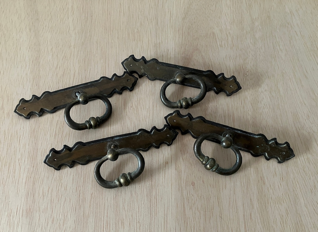 Vintage Antique Brass Finish Drawer Pull Backplate Dresser Pulls ...