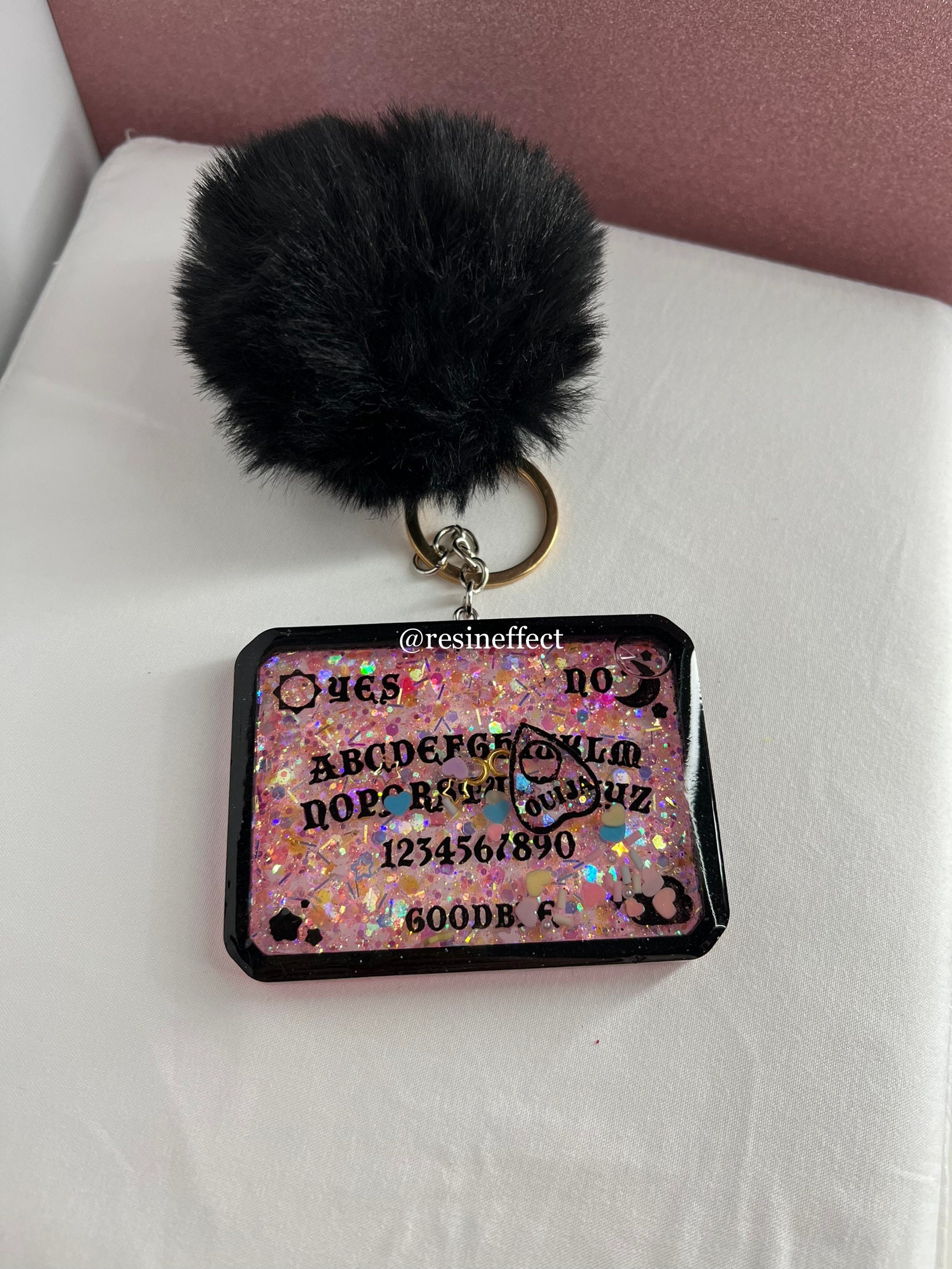 Ouija Spirit Board Shaker Keychain - Etsy