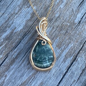 Seraphinite Pendant, Gold Wire Wrapped Crystal Pendant, Metaphysical ...