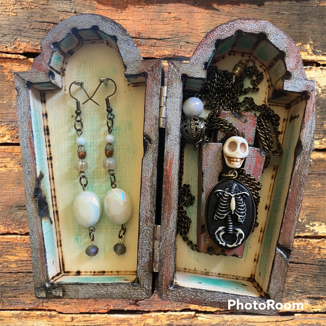 Jewel Box Elegant Bones Layered Amulet and Earrings - Etsy