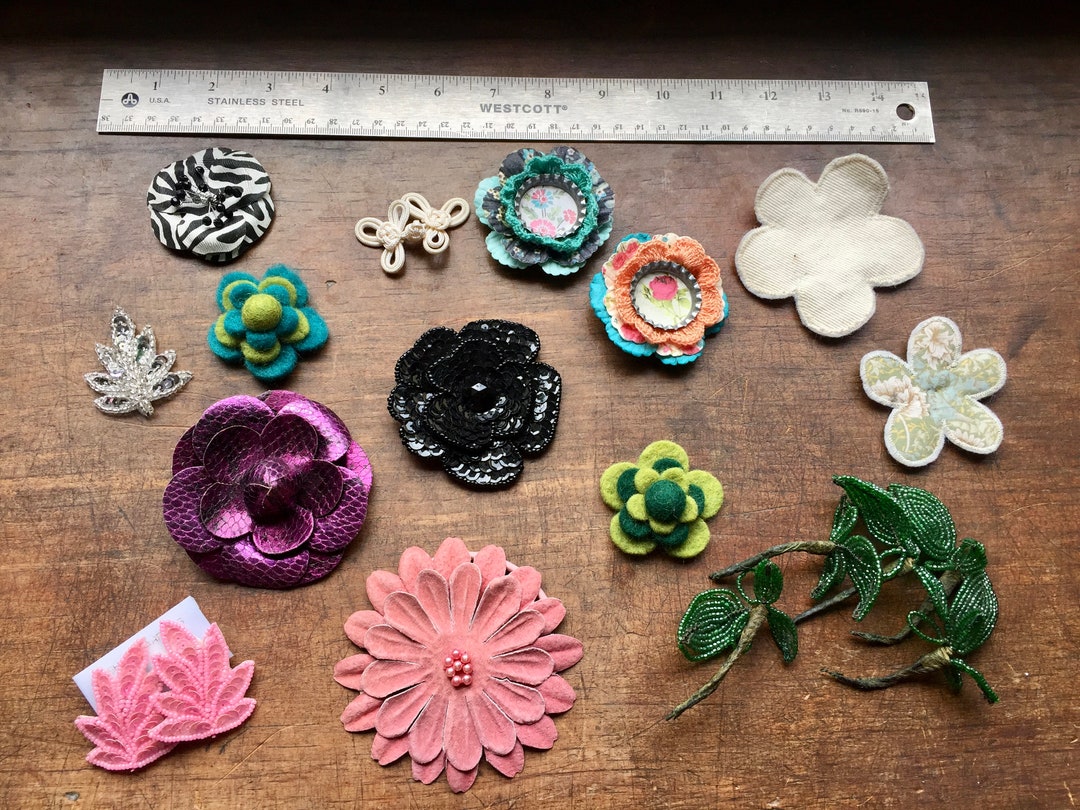 Destash Mixed Lot of Vintage-to-now Large Fabric and Paper Flowers and ...