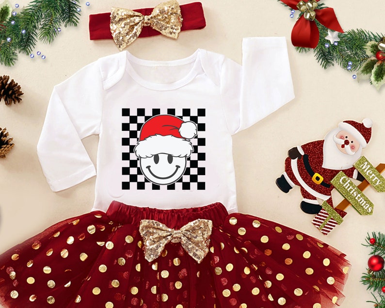 Checkered Santa Hat Smiley Face SVG, Christmas Happy Face (digital ...