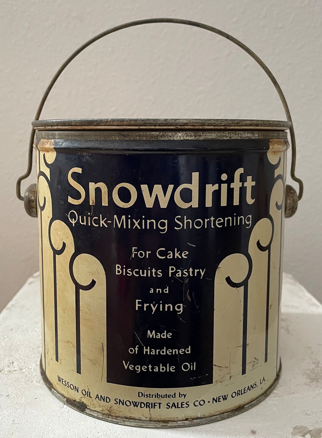 Vintage Snowdrift Tin / 3 Pound Blue and White Tin / Shortening Tin ...