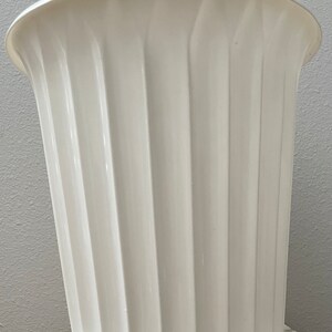 Vintage White Trash Can / Vintage Fluted Garbage Can / Pleated Beige ...