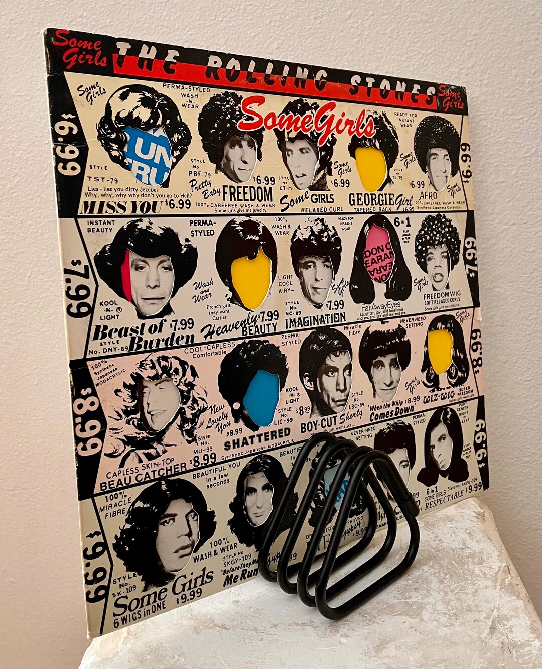 Black Coil Triangular Record Stand / Pen Holder / File Rack / Holders ...