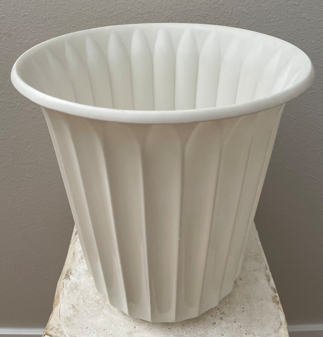 Vintage White Trash Can / Vintage Fluted Garbage Can / Pleated Bin ...