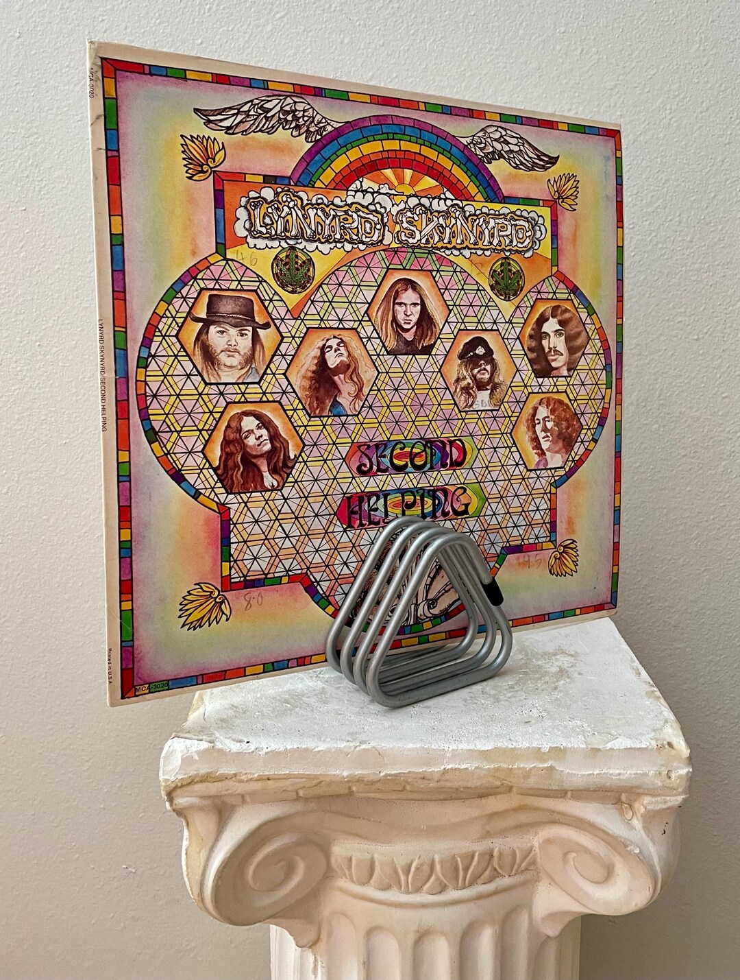 Silver Coil Triangular Record Stand / Pen Holder / File Rack / Holders ...