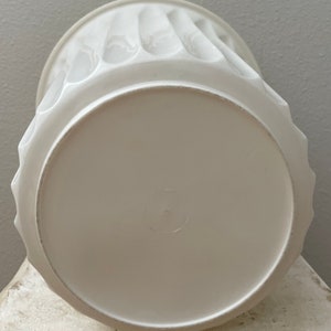 Vintage White Trash Can / Vintage Fluted Garbage Can / Pleated Beige ...