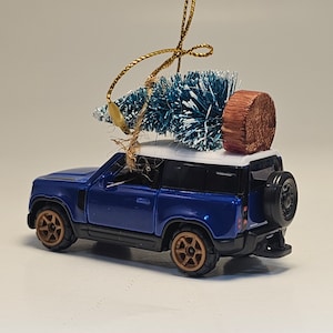 RARE Land Rover Defender 90 Carrying Christmas Tree Ornament Birthday ...