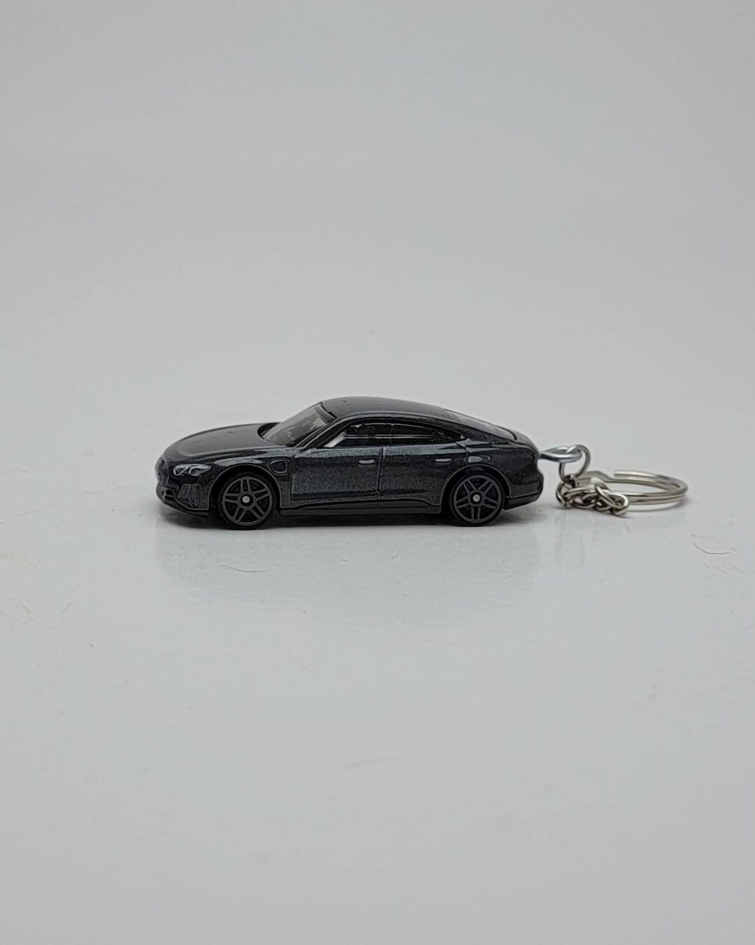 Audi RS E-tron GT Keychain Keyring for Husband Boyfriend Fiance Garage ...