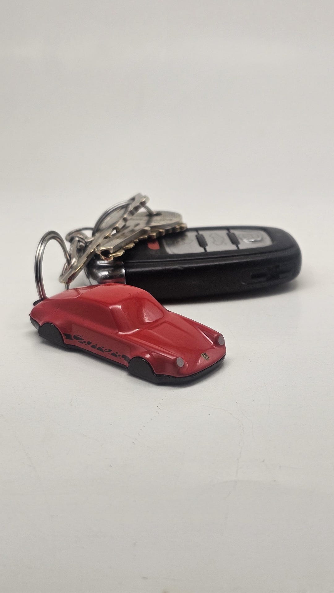 Porsche 911 Carrera Key Chain - Etsy
