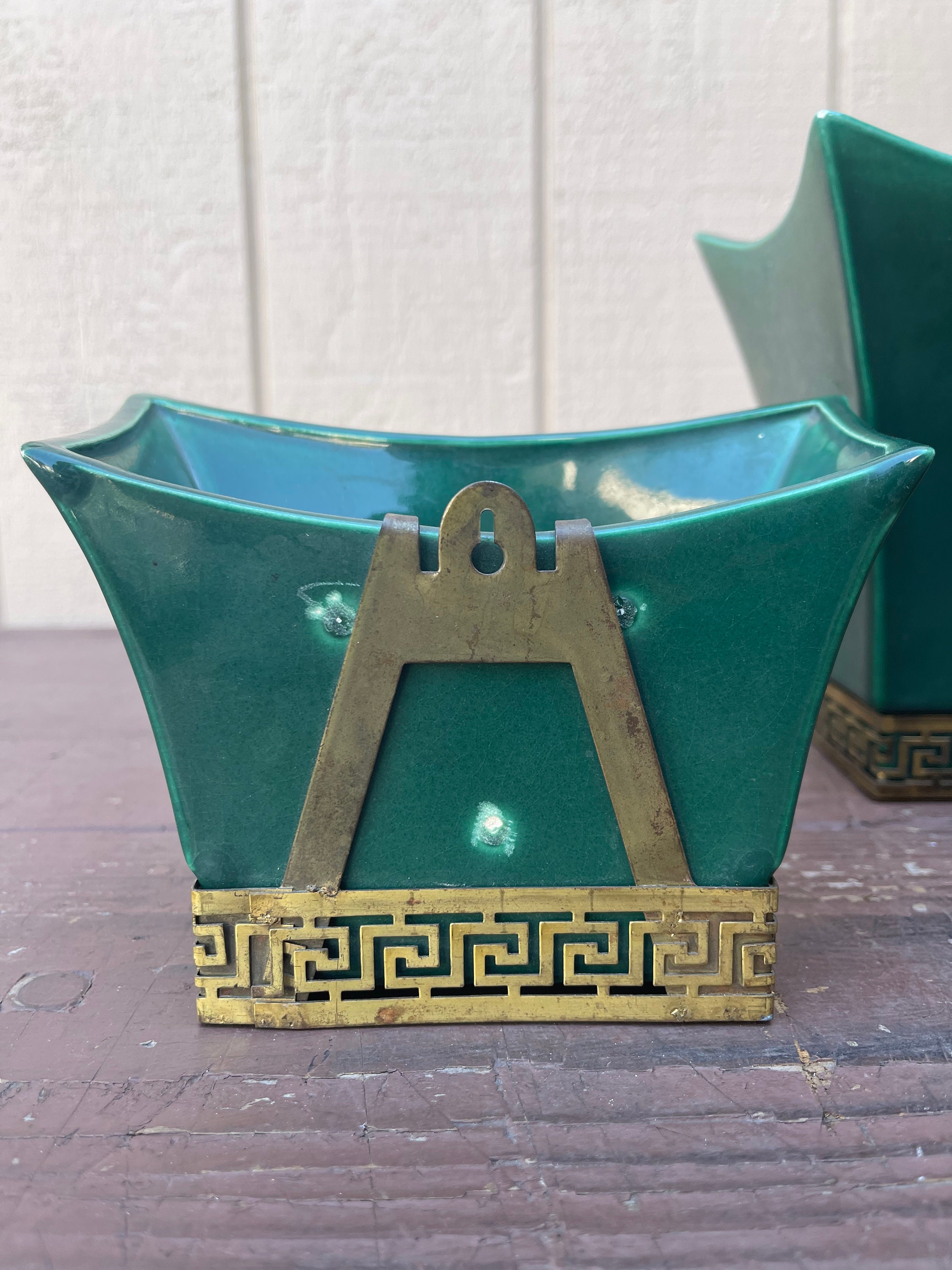 Vintage Hollywood Regency Vase and Wall Pockets, Emerald Green Ceramic ...