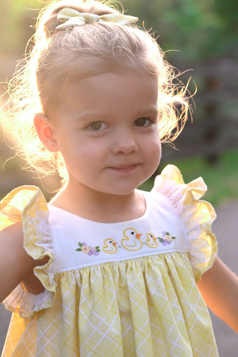 Zinnia Hand Embroidery PDF Pattern - Etsy