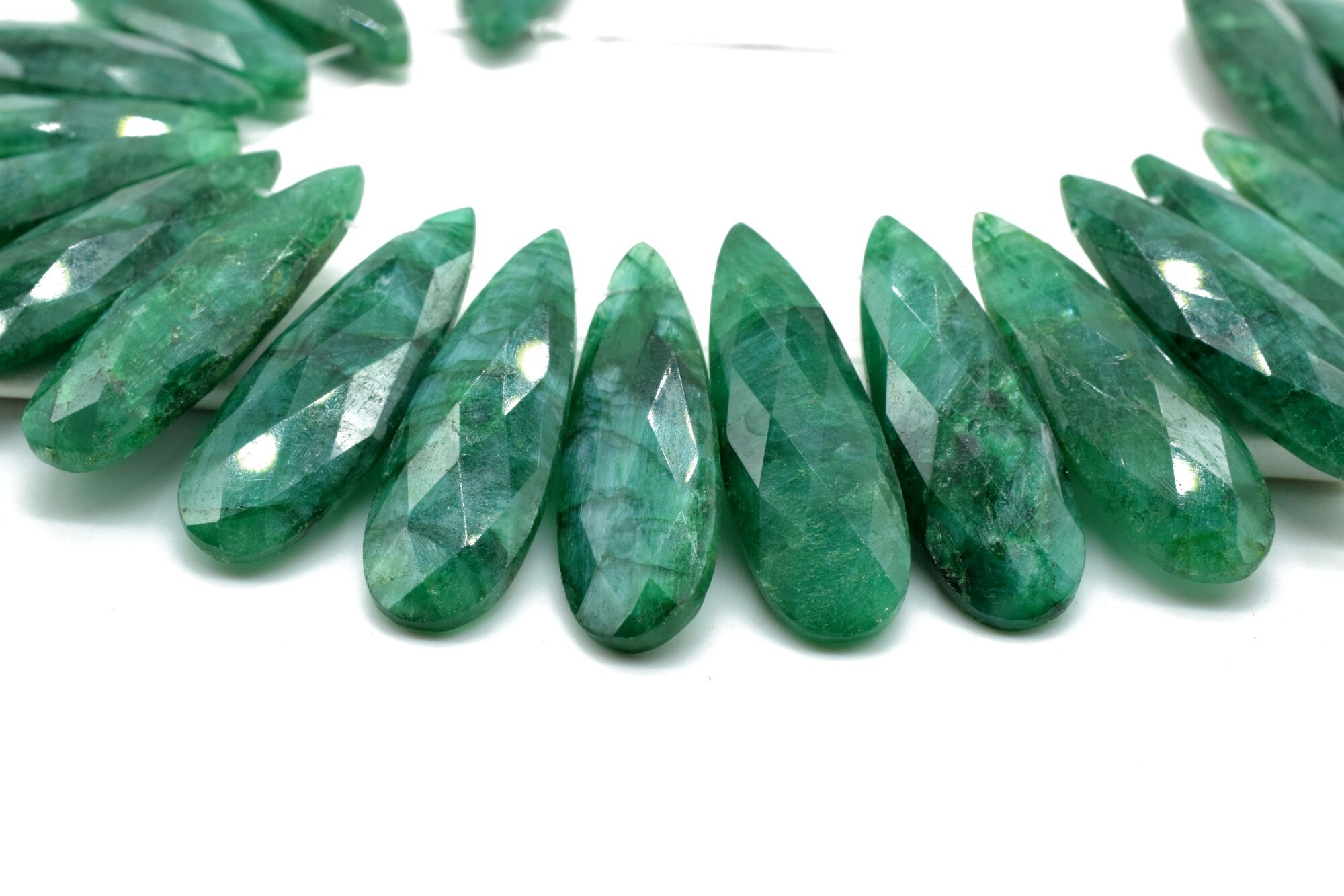 Emerald Long Drop 10x30mm Briolettes,emerald T Drilled Briolette ...