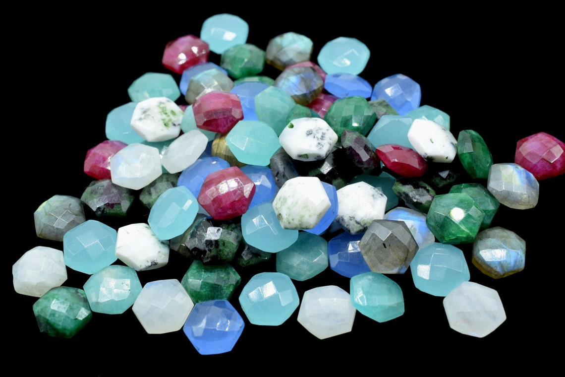 Emerald Faceted 10mm Hexagon Briolettesgreen Emerald Hexagon | Etsy