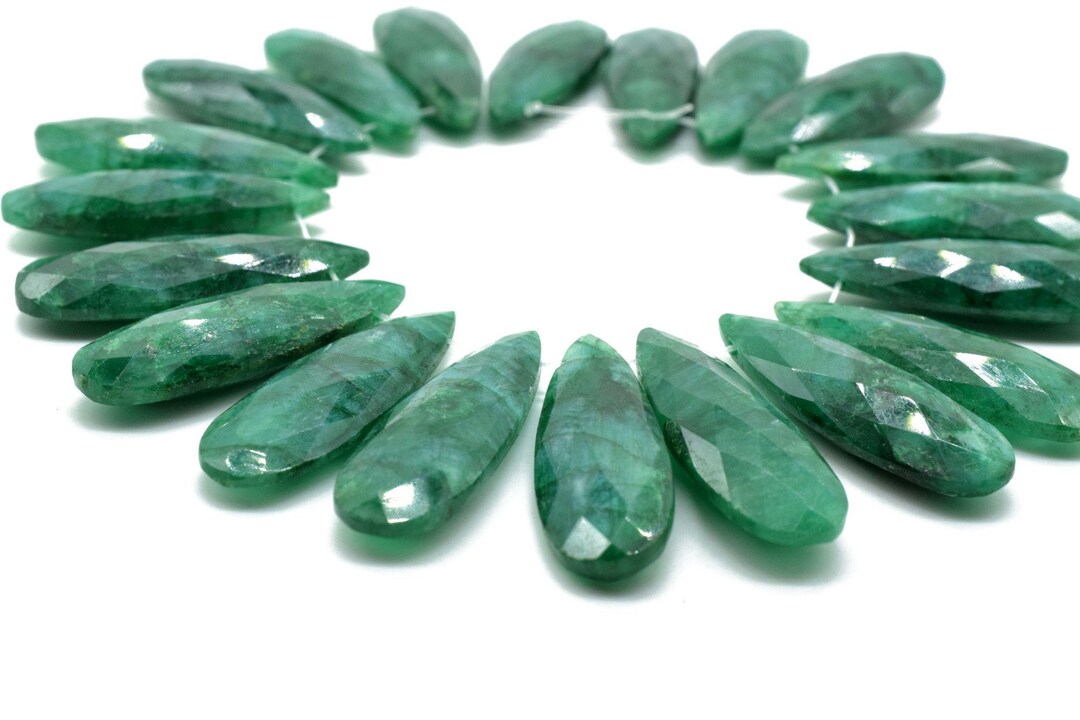 Emerald Long Drop 10x30mm Briolettes,emerald T Drilled Briolette ...