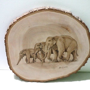 Handmade Wood Burn Elephants Familypyrography - Etsy