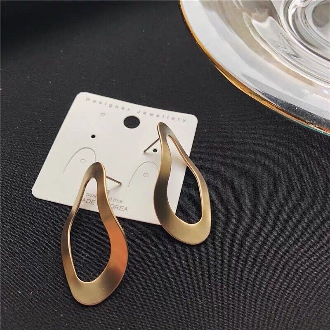 Women Irregular Circle Gold Stud Earrings | Fashion Earring | Gift for ...