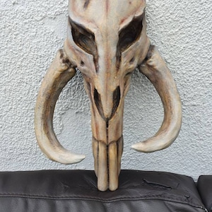 Mythosaur Skull Replica Skull (now Available in a Metallic Finish ...