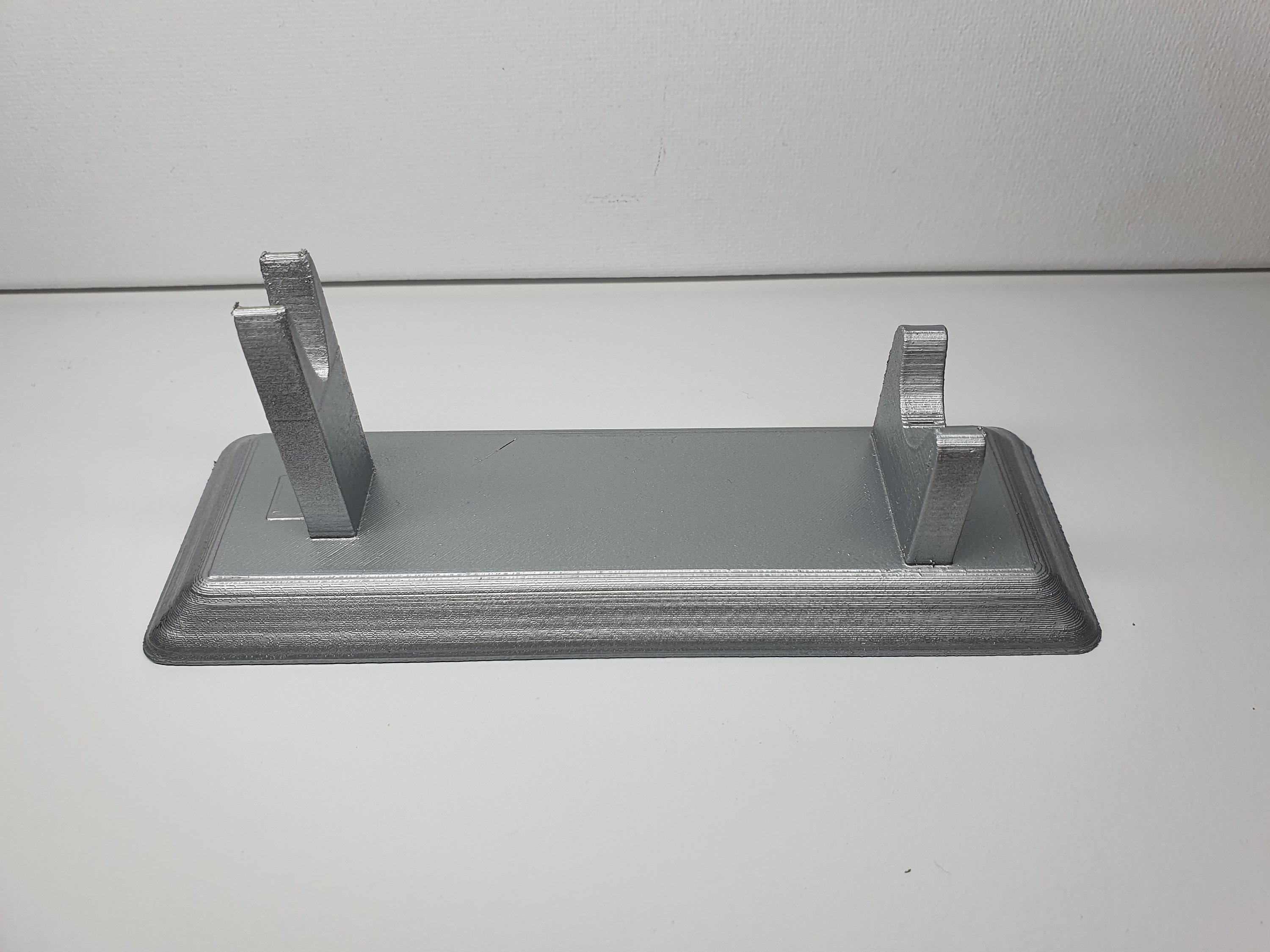 Raptor Claw + Display Stand. Velociraptor Claw Movie Prop From the ...
