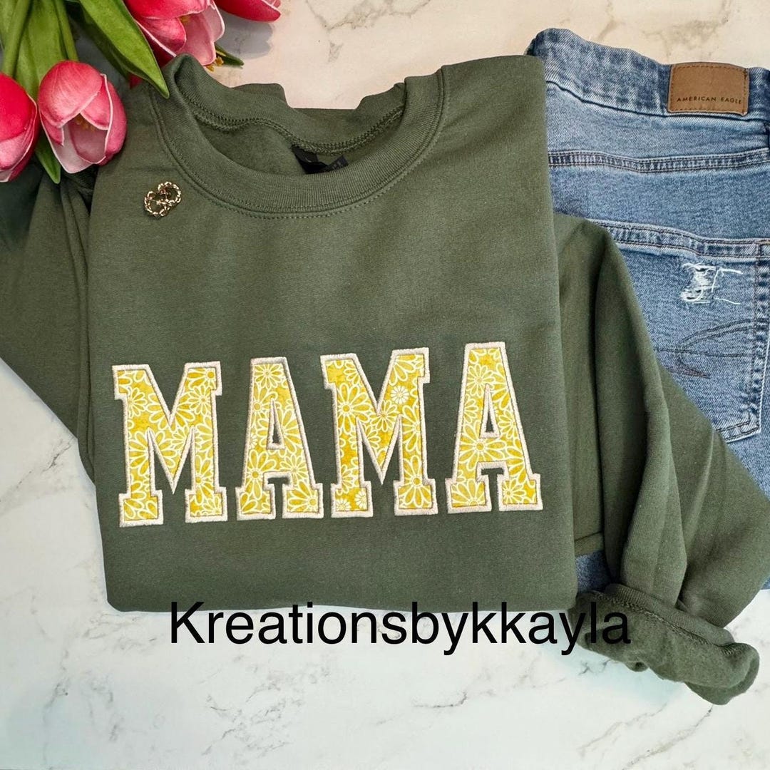 Custom Embroidered Mama Sweatshirt, Daisy Mom Crewneck, Personalized ...