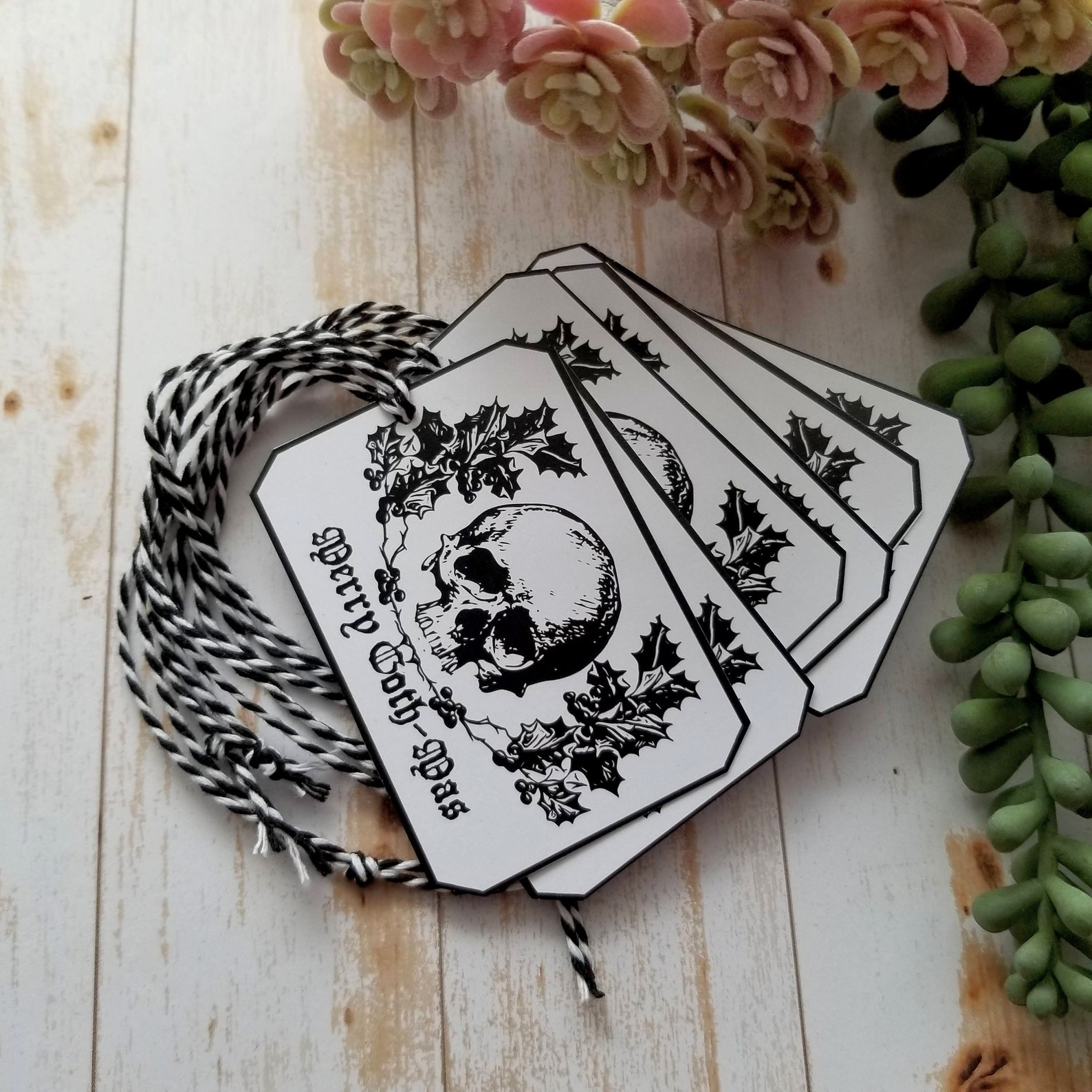 GIFT TAG | 5 Goth Christmas Gift Tags for a Spooky Christmas | Merry ...