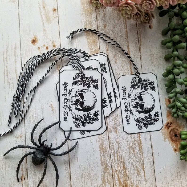 GIFT TAG | 5 Goth Christmas Gift Tags for a Spooky Christmas | Merry ...