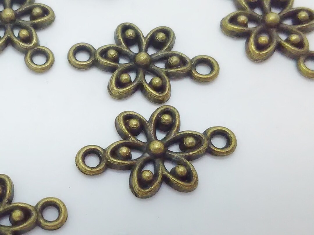 20 Small Bronze Flower Connectors 17mm X 10mm Floral Links Connectors ...