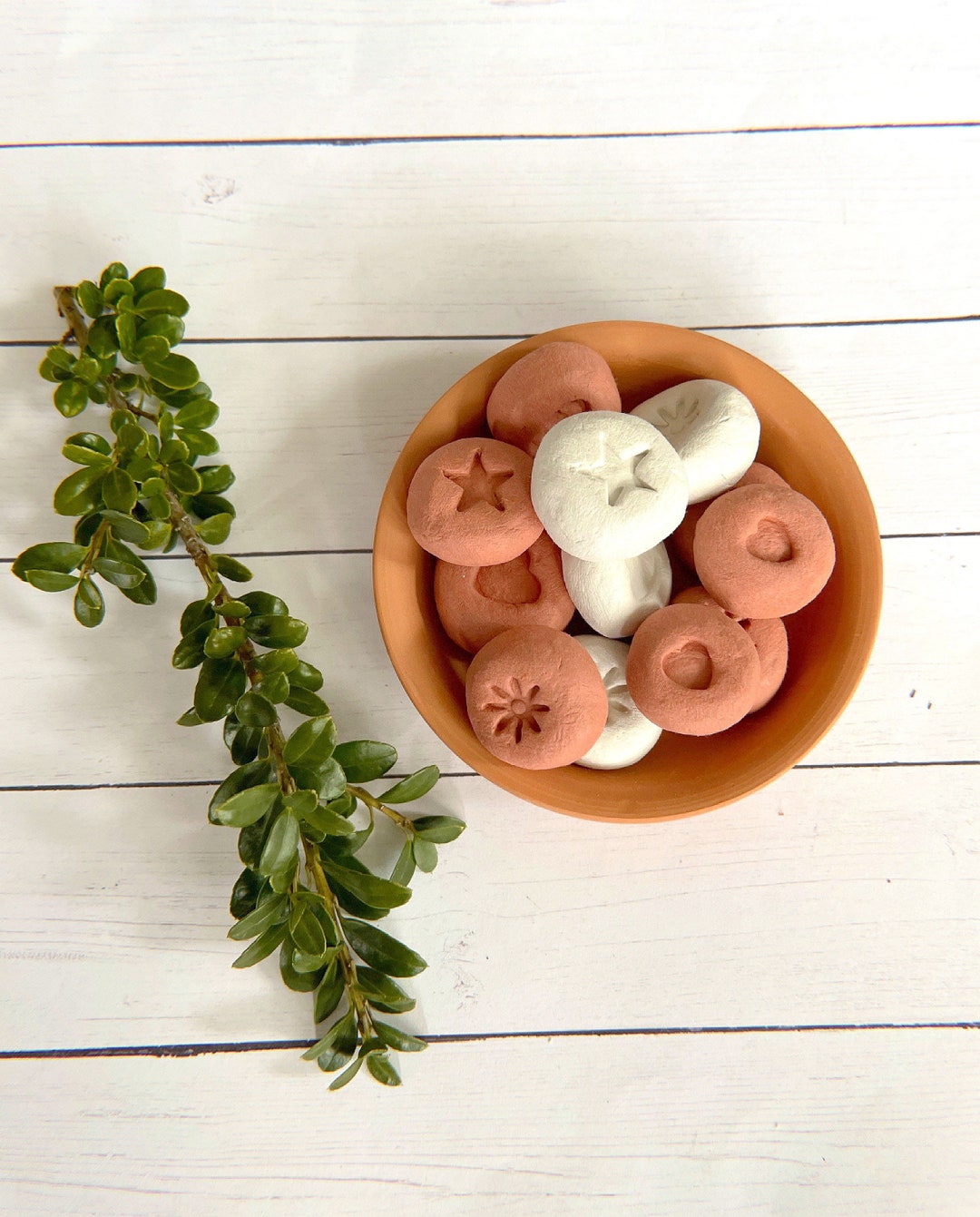 Clay Diffuser Stones, Terracotta Essential Oil Diffuser, Passive ...