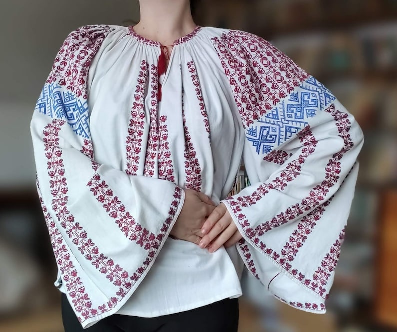 More Than 100 TRADITIONAL ROMANIAN EMBROIDERY Patterns , Home and ...