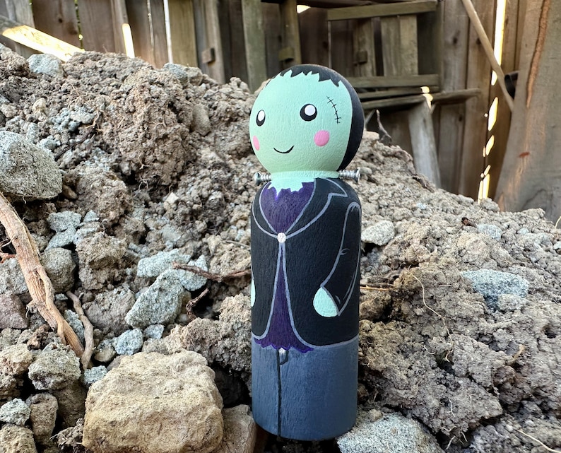 Monster | Bride of Monster | Halloween Peg Dolls | Halloween | Creature ...