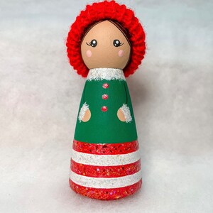 Red and Green Girl Elf Peg Dolls | Peg Doll | Christmas Gift ...