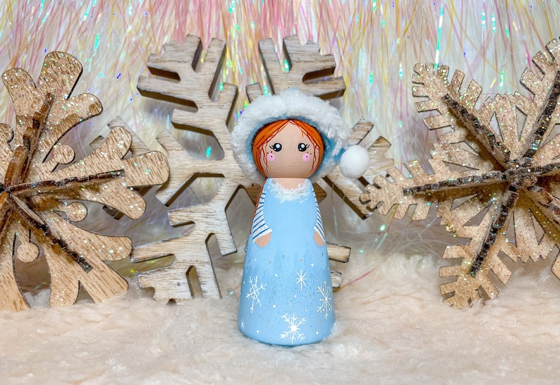 Snowflake Elf Peg Doll Christmas Elf Elf Snowflakes - Etsy