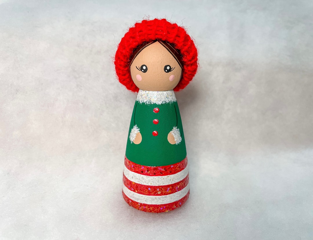 Red and Green Girl Elf Peg Dolls | Peg Doll | Christmas Gift ...