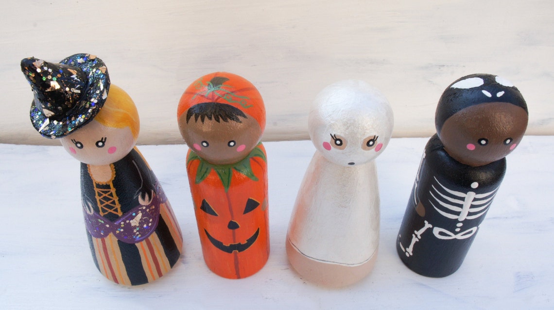 Trick-or-Treat Kids / Halloween Peg Doll Set | Etsy