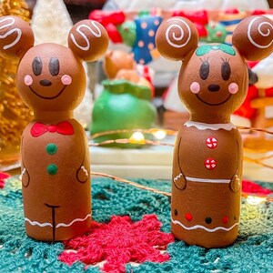 Cartoon Gingerbread Peg Dolls | Gingerbread | Cartoon Gingerbread ...