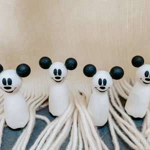 Cartoon Ghost Peg Doll | Ghosts | Halloween | Halloween Peg Doll ...