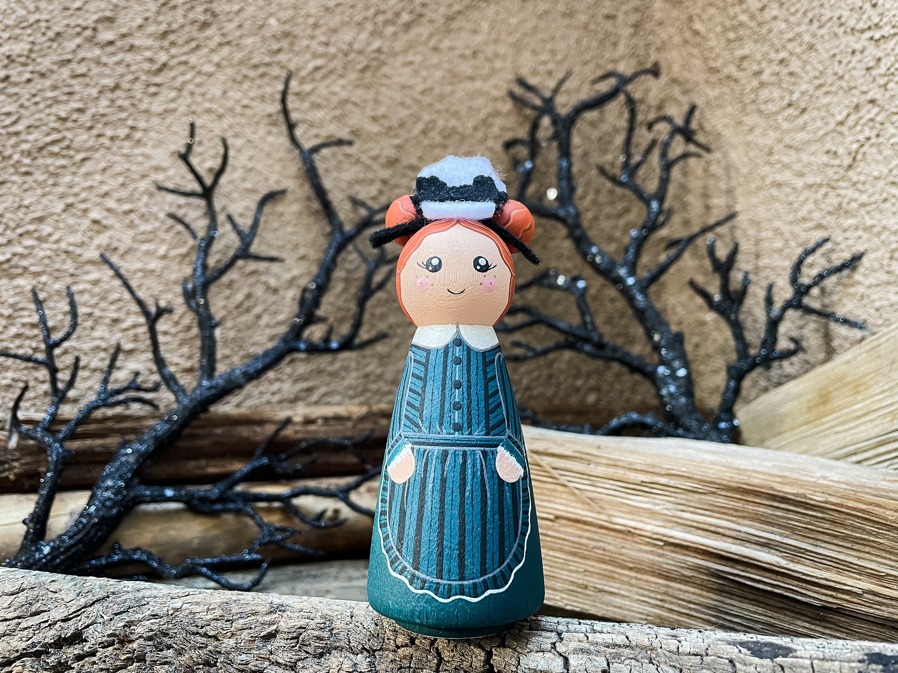Ghost House Worker | Ghost | Bat | Haunted | Haunted House | Halloween ...