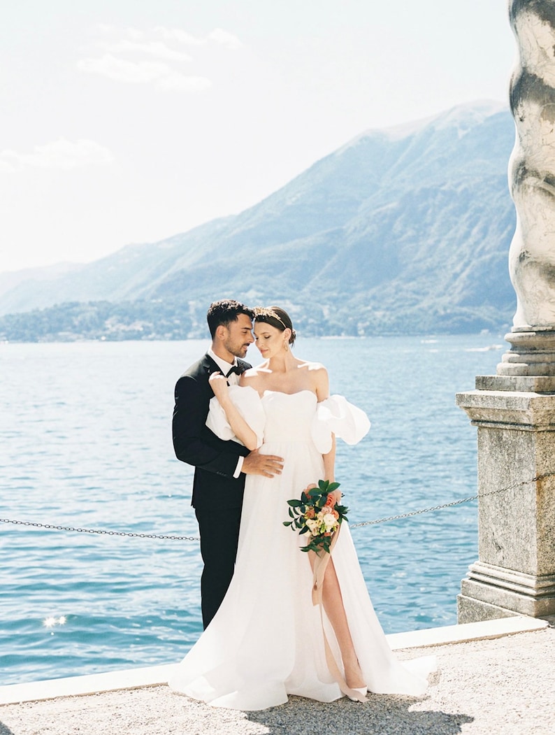 Karen Dress Wedding Dress With Puff Sleeves - Etsy