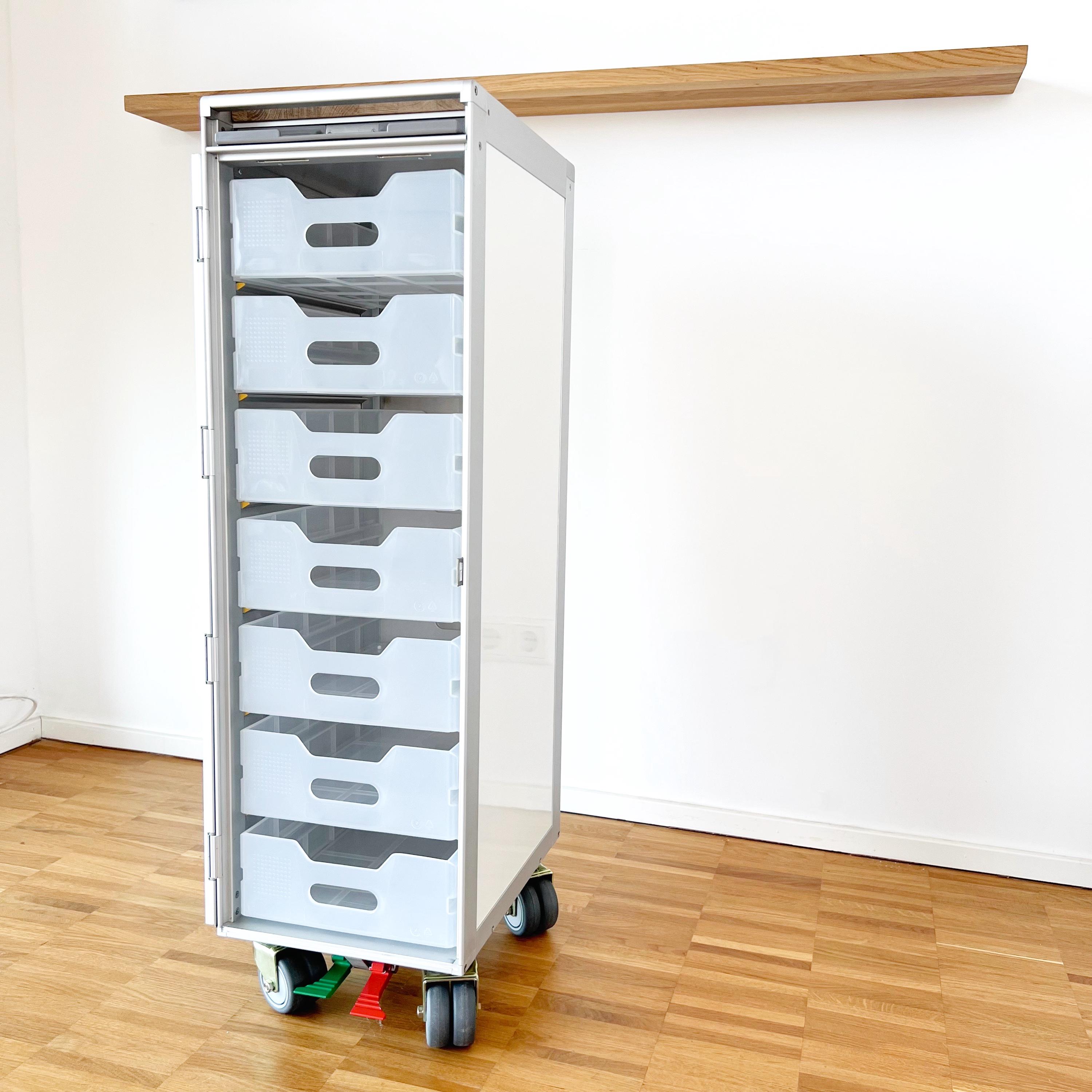 Airplane Trolley Cosmopolitan Aircraft Trolley Original Beverage Cart ...
