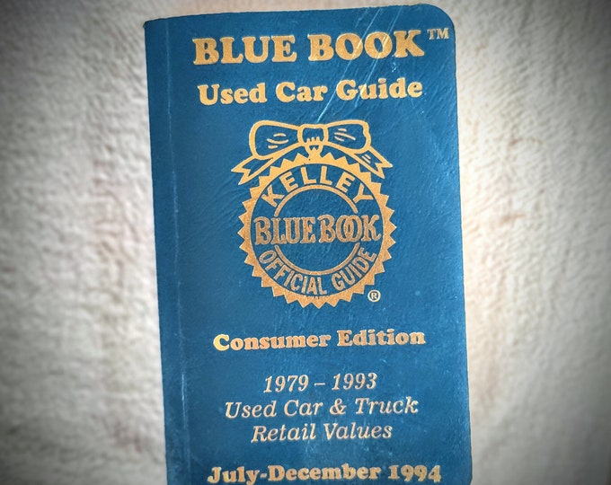 Kelley Blue Book Used Car Guide Reference 1979 to 1993. Free Shipping ...