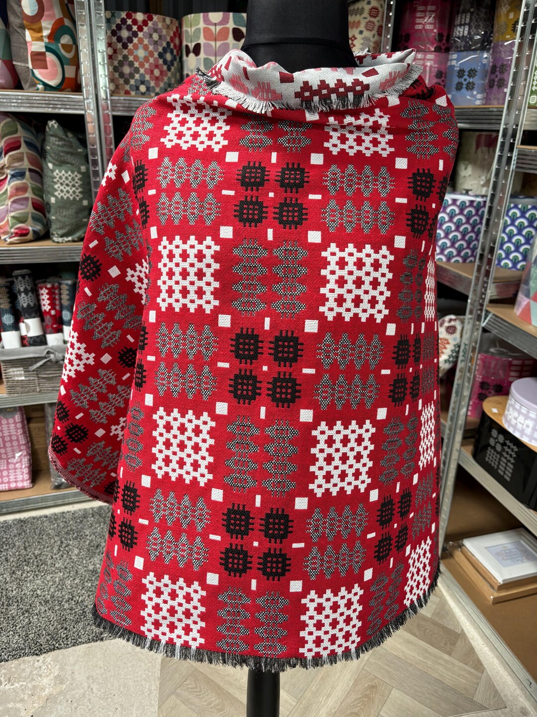 Welsh Blanket Tapestry Cape / Poncho - Etsy UK