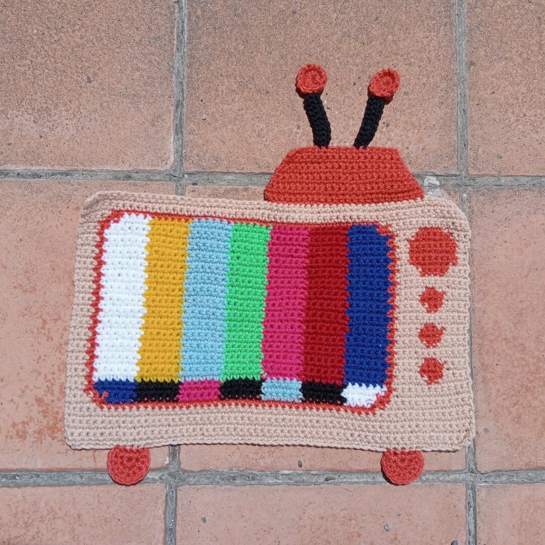 Retro Tv Crochet Tapestry Pattern - Etsy