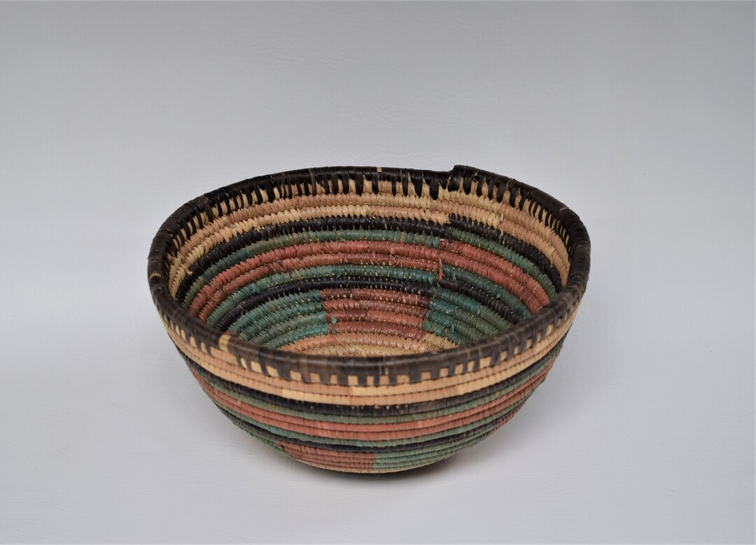 Vintage Nigerian Hausa Coiled Harvest Basket 10 1/2" - Etsy