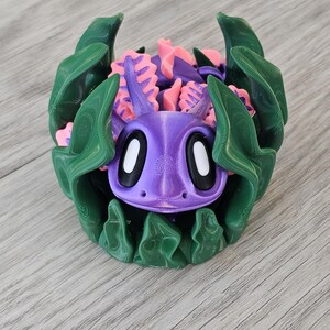 Axolotl Desk Buddy 3D Printed Axolotl With Seaweed Home Blob Labs ...