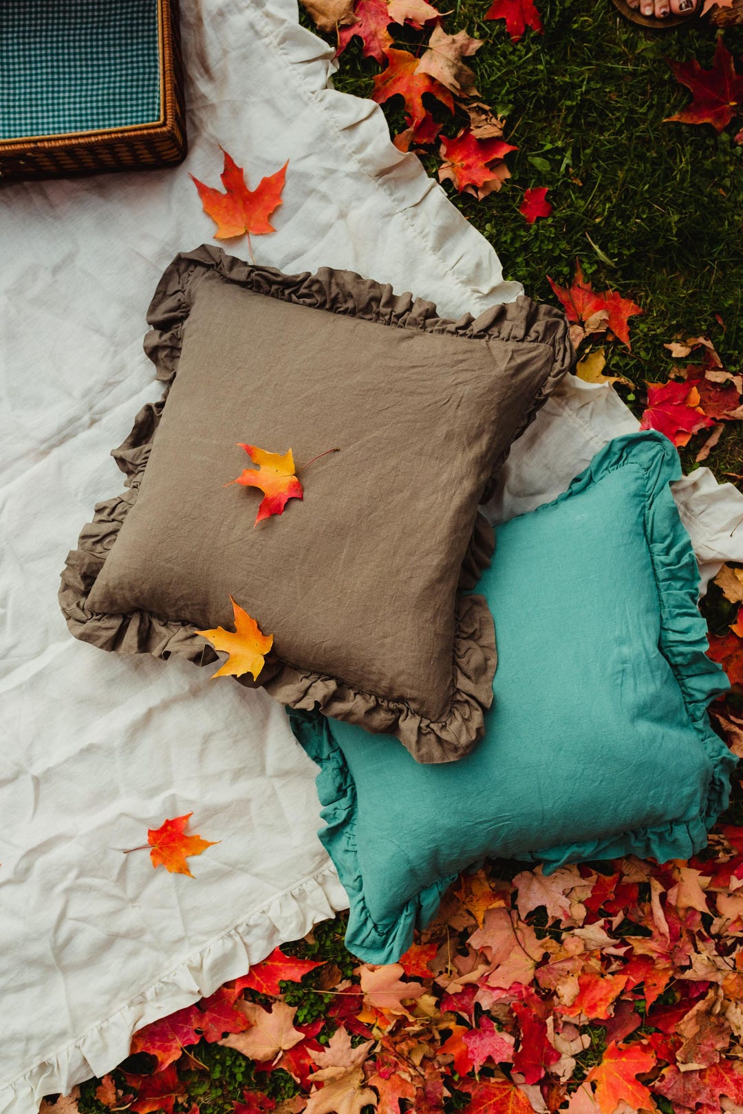 All-sided RUFFLED PILLOW Shams | Custom-vintage Styled Farmhouse ...