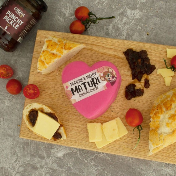 Munchie Mouse's Mighty Mature Cheddar Truckle 200g - Etsy