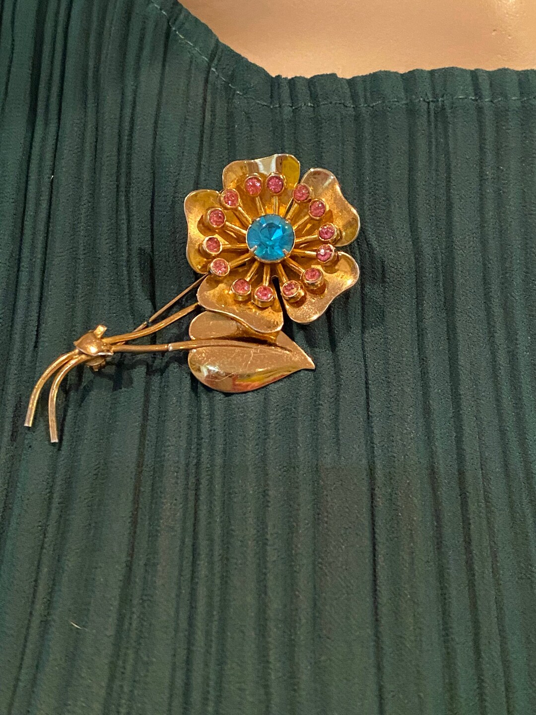 CORO Flower Brooch C 1950s Very Good Condition - Pink and Turquoise ...