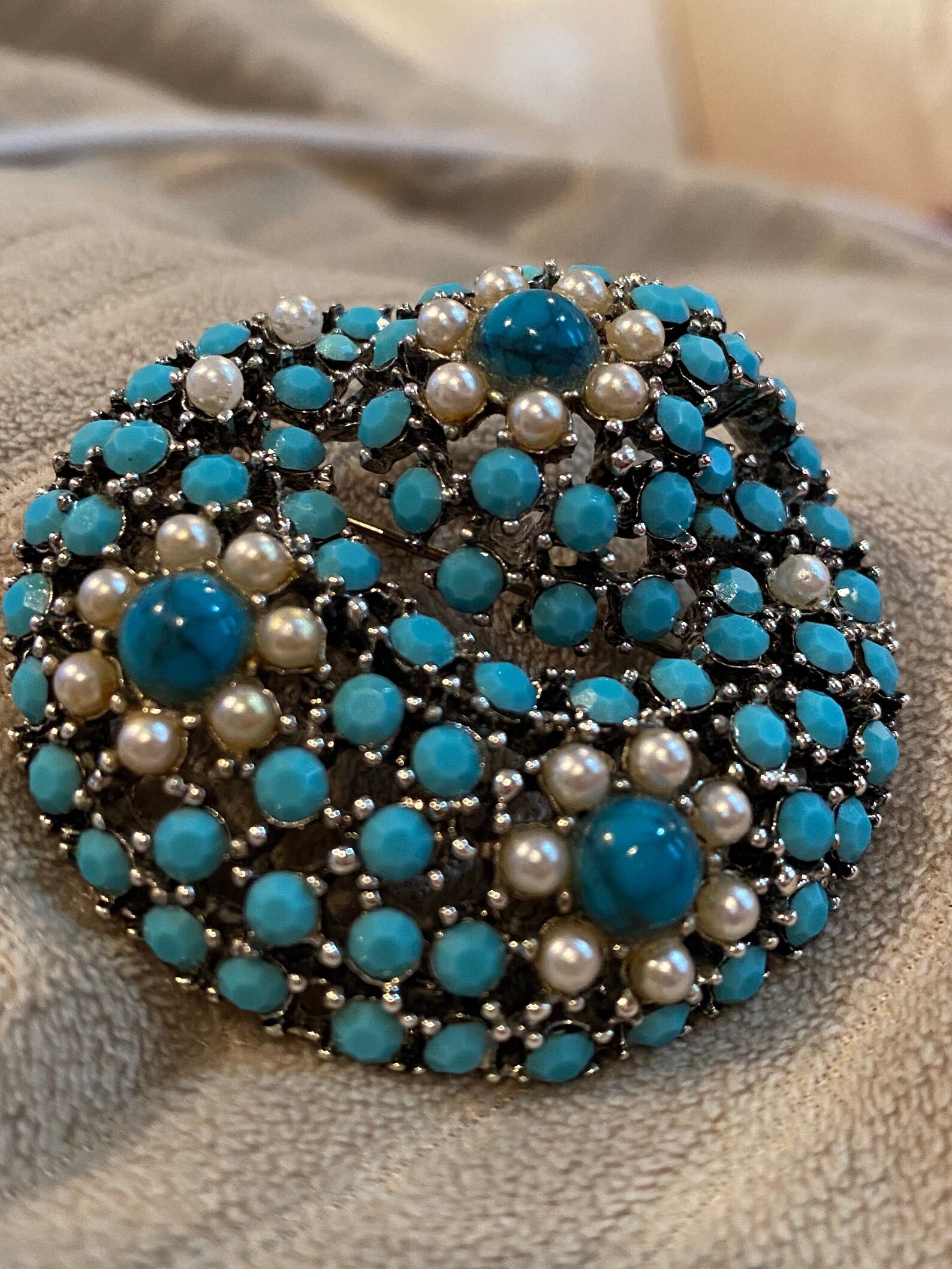 WEISS Brooch Pin 1960s Signed Excellent Condition Faux Turquoise ...