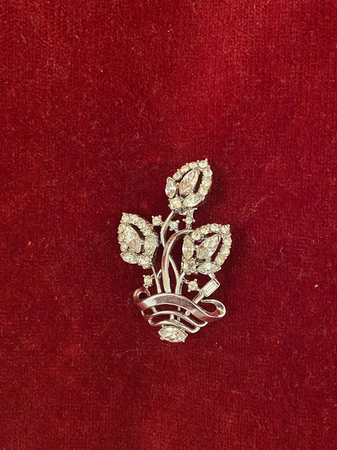 Crown Trifari Alfred Philippe Brooch - 1953- Halo- Flirtation - Flower ...